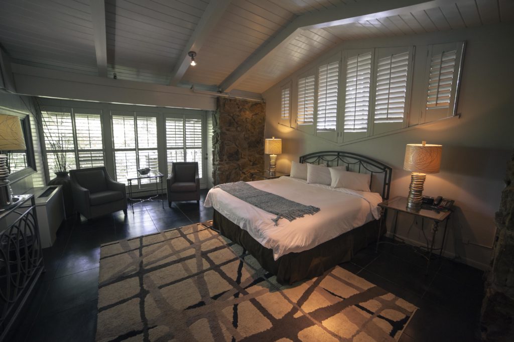 Arkansas Event Venues, Indoor & Outdoor Event Center | Red Apple Inn